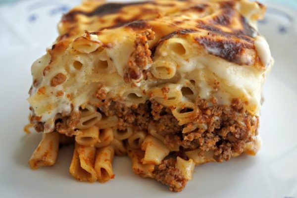 Authentic Greek Pasticcio (Pastitsio) - BELGIAN FOODIE