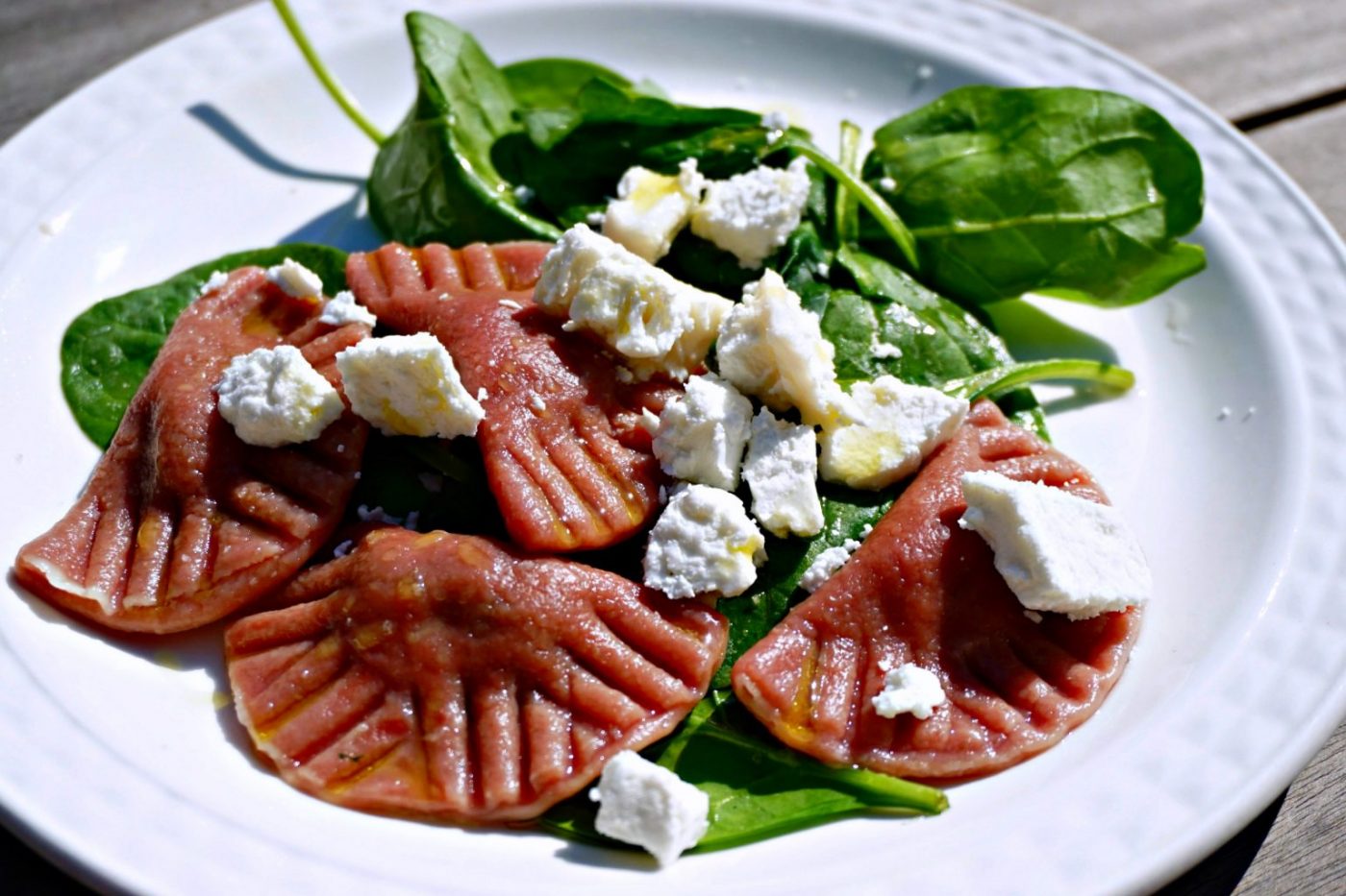 Red Beet Ravioli with Spinach and Goat Cheese - BELGIAN FOODIE